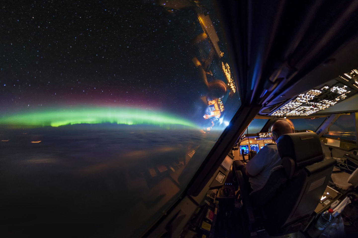 Northern lights from the cockpit | ScrappyBook