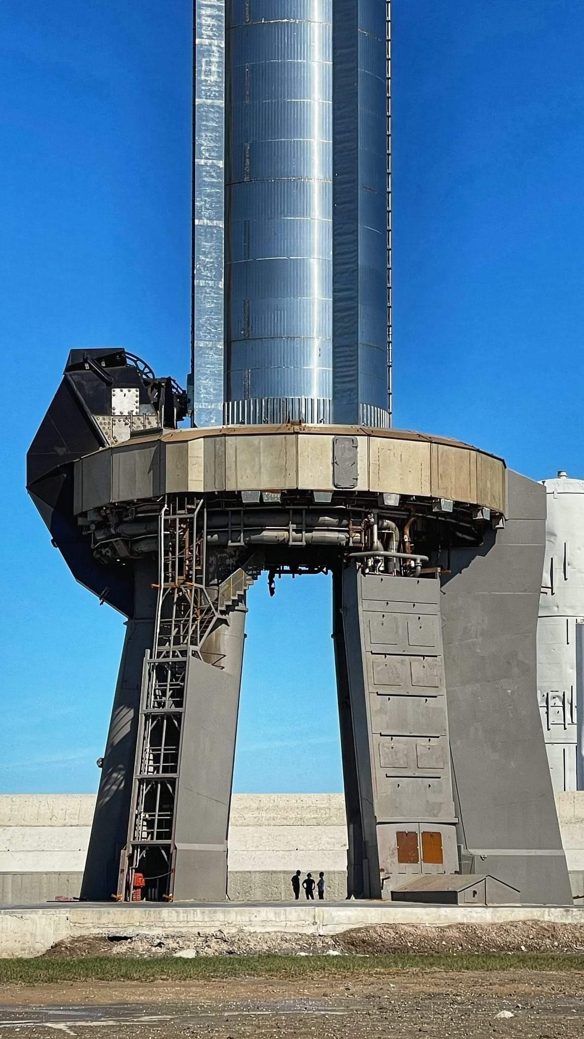 SpaceX launch tower | ScrappyBook